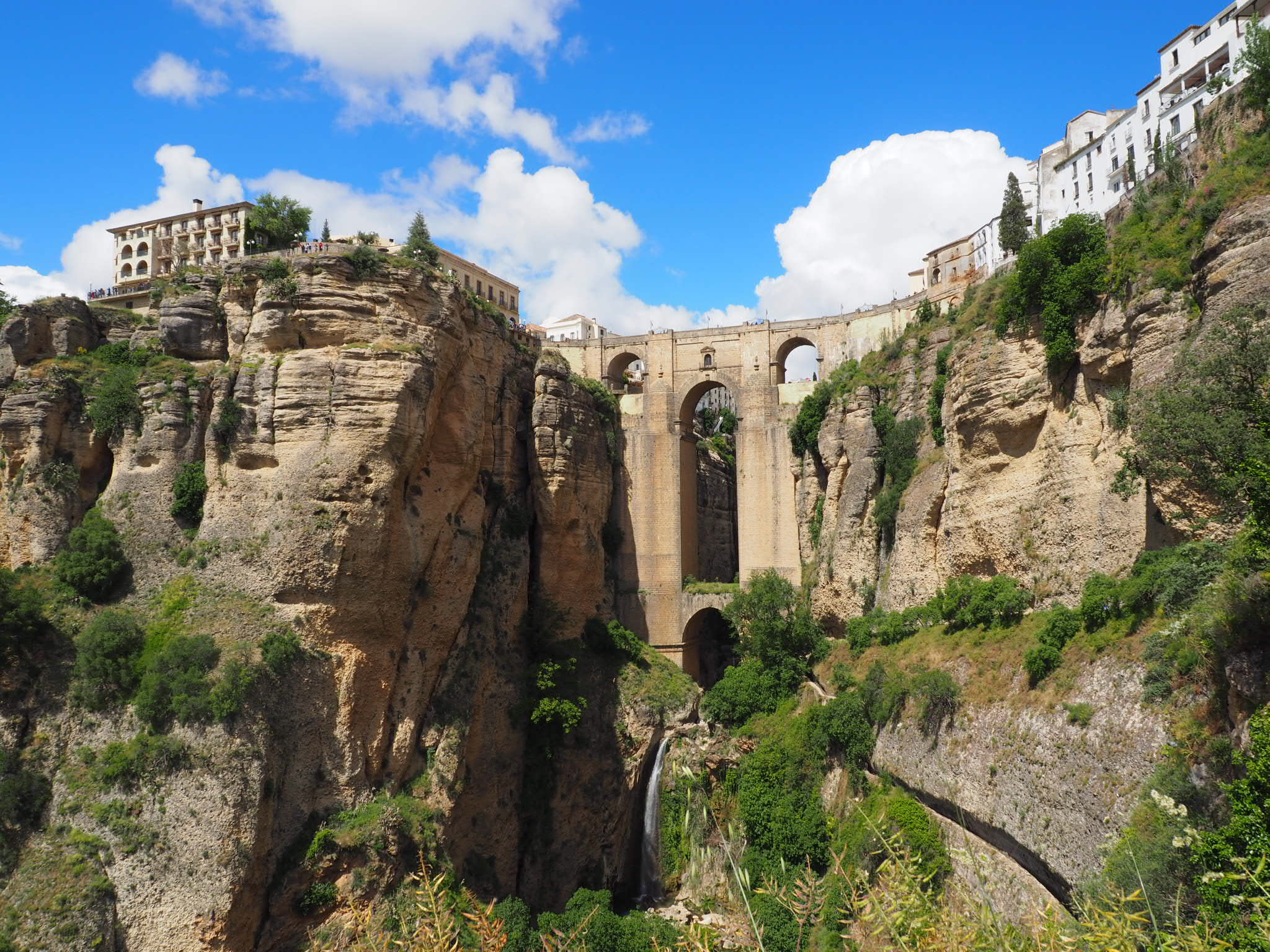 ronda – La Tête en l'Air